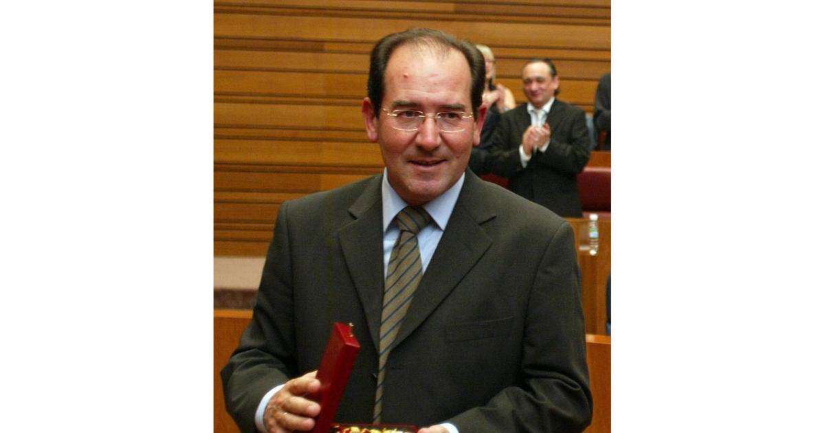 política: Octavio Cantalejo ocupará el escaño de Óscar López como ...