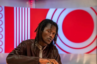 Daouda Diabaté, artista internacional africano lanza su álbum debut