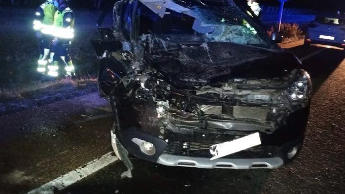 El conductor del coche que chocó contra un camión en Sardón de Duero en ...