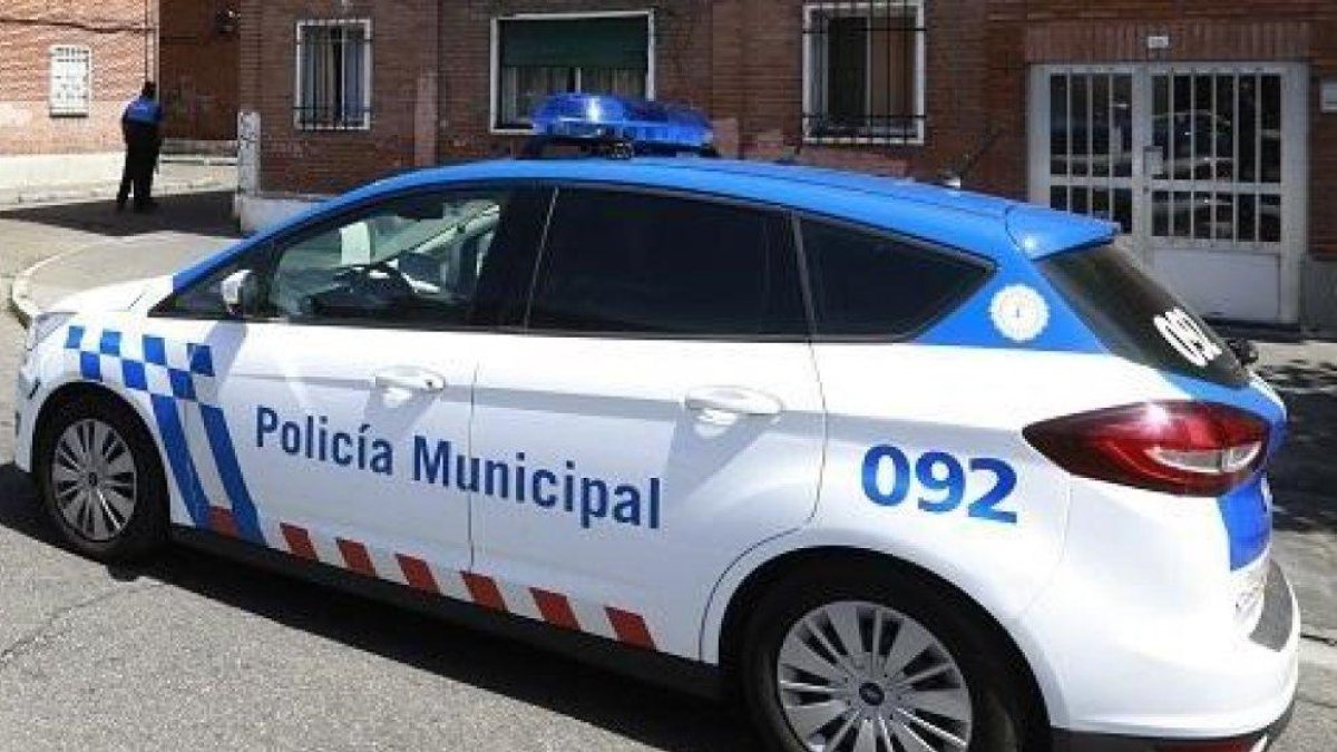 Intervienen una navaja y hachís a un menor tras un aviso de una pelea ...