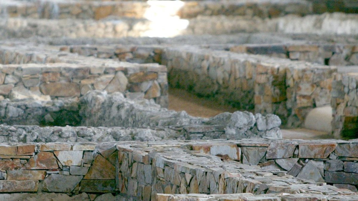 El premio de Tik Tok: el reto de grabar la Villa romana de Almenara ...