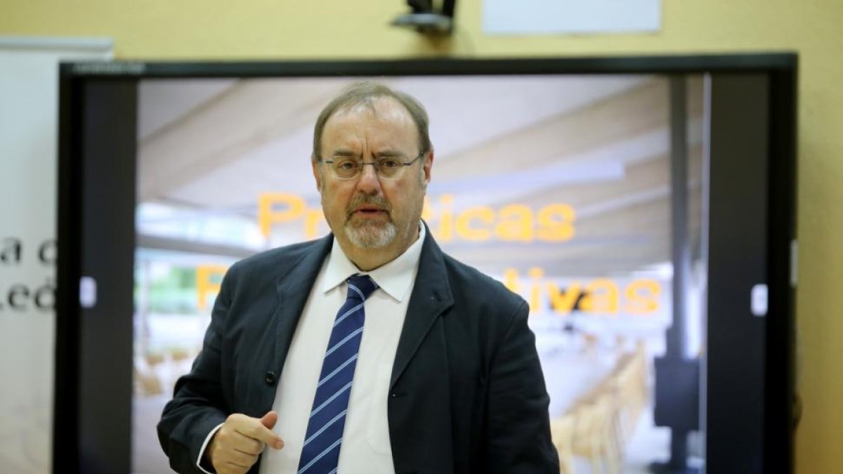 Fernando Rey reconoce que los centros no cuentan con recursos ...