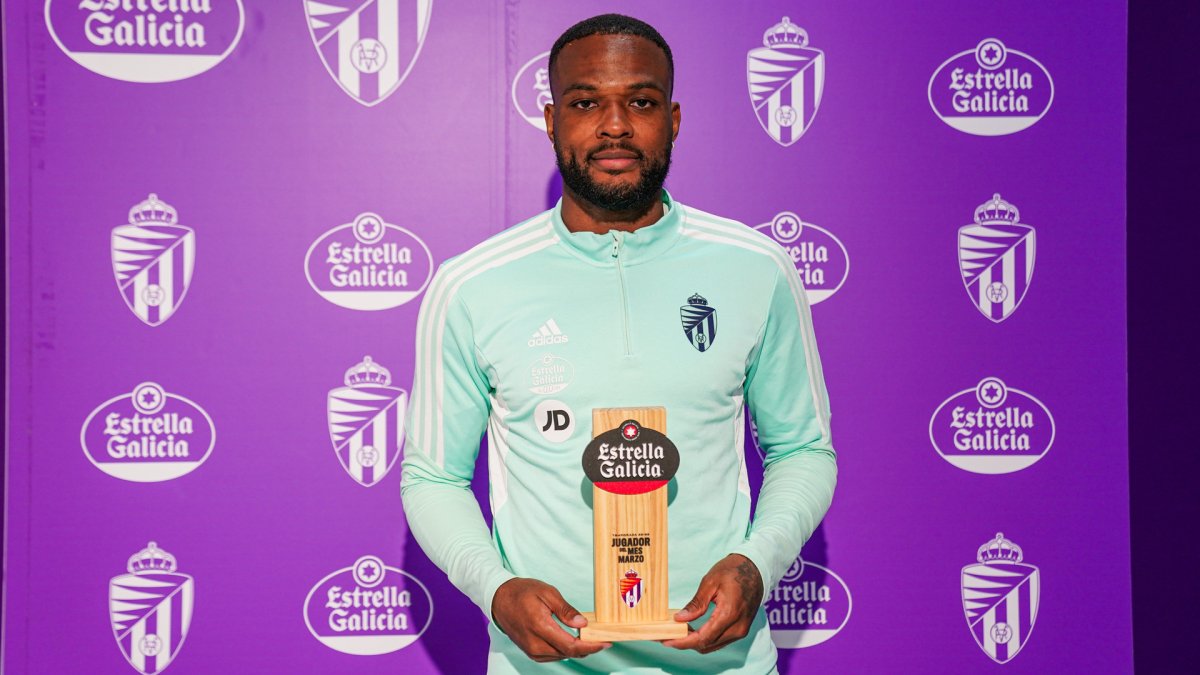Larin: "Entrenamos de forma muy intensa"