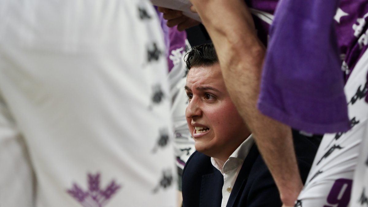 Alejandro Paniagua y su dolor tras el descenso del UEMC RV Baloncesto ...