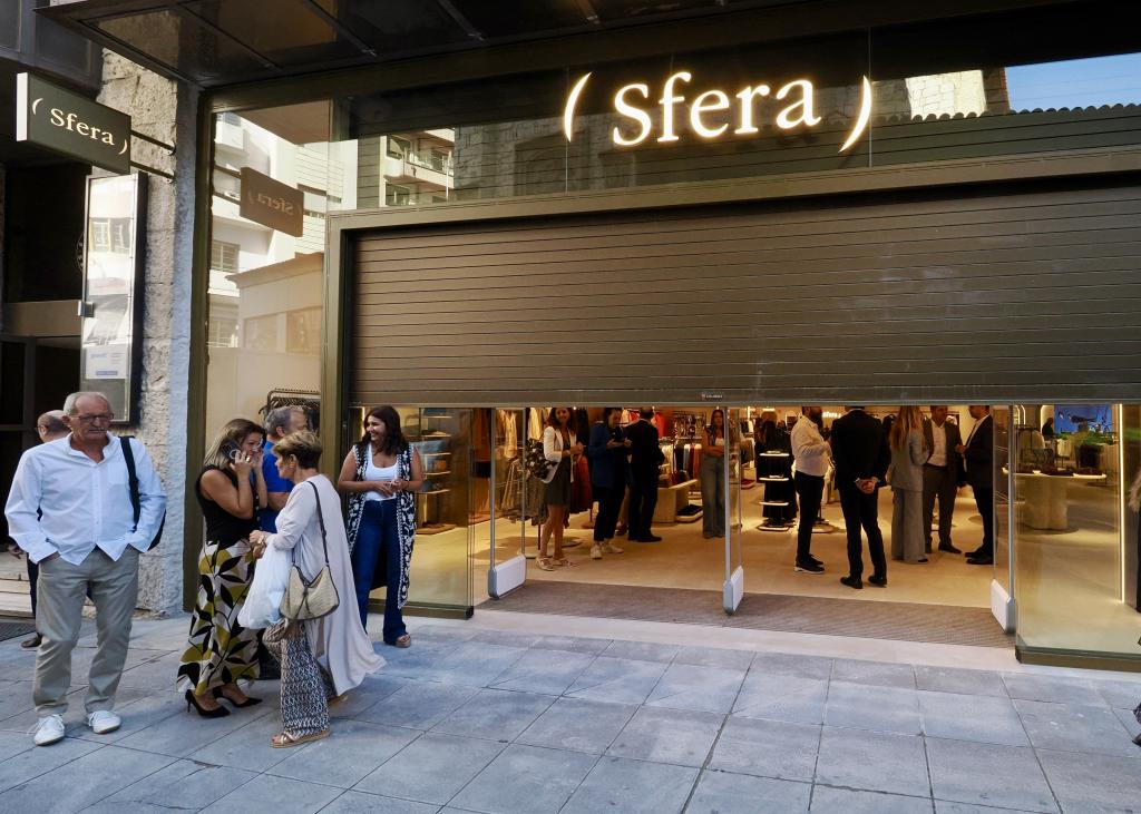 Sfera reabre su tienda de la calle Santiago de Valladolid: así luce ...